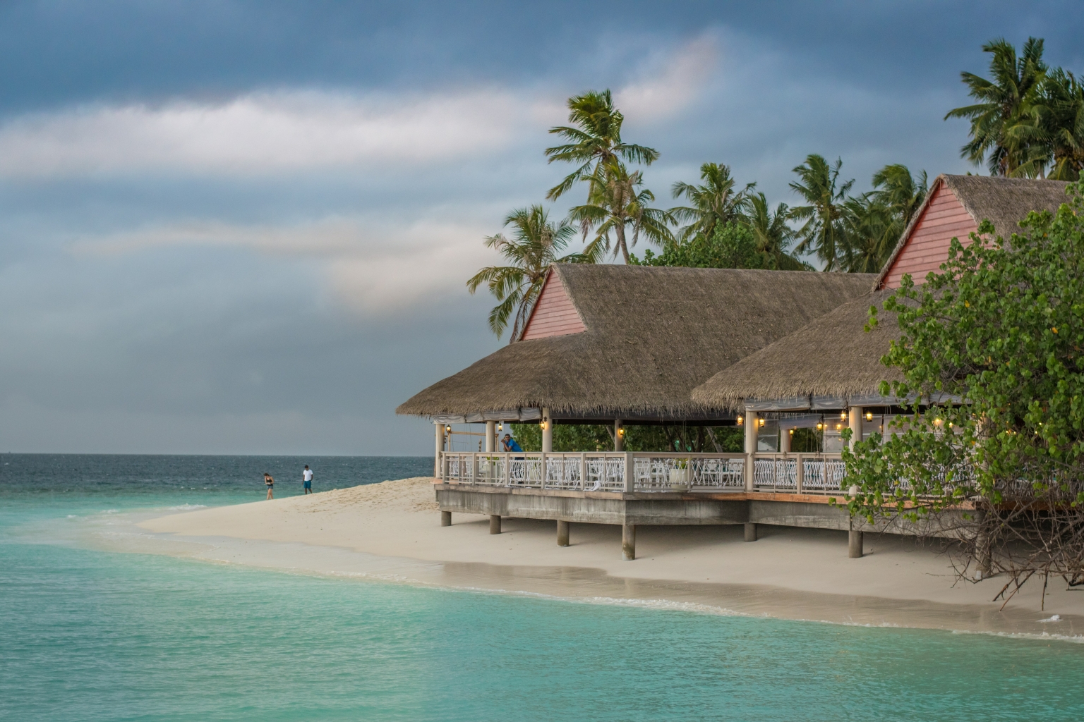 10 World’s Best Beachfront Hotels