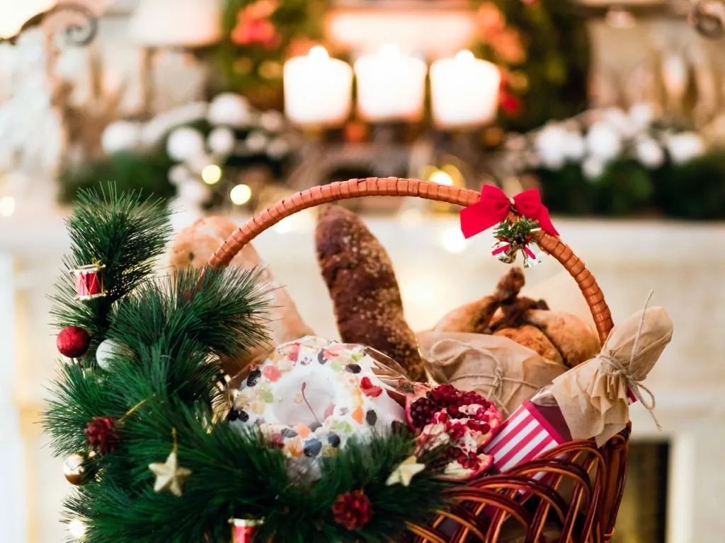 10 Steps to the Happiest Christmas Ever